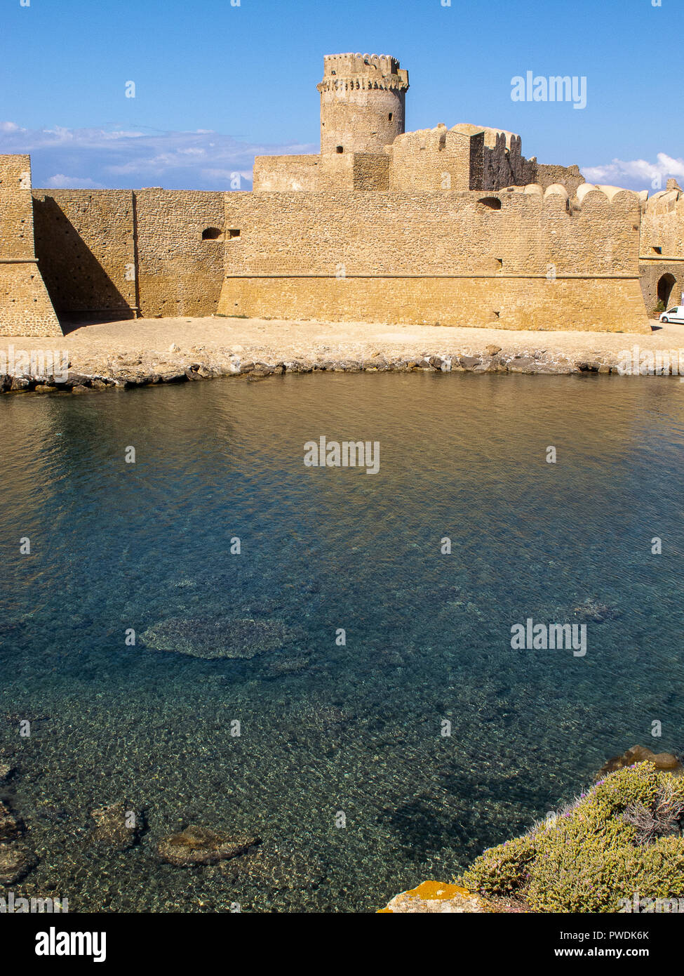 Castella tower hi-res stock photography and images - Alamy