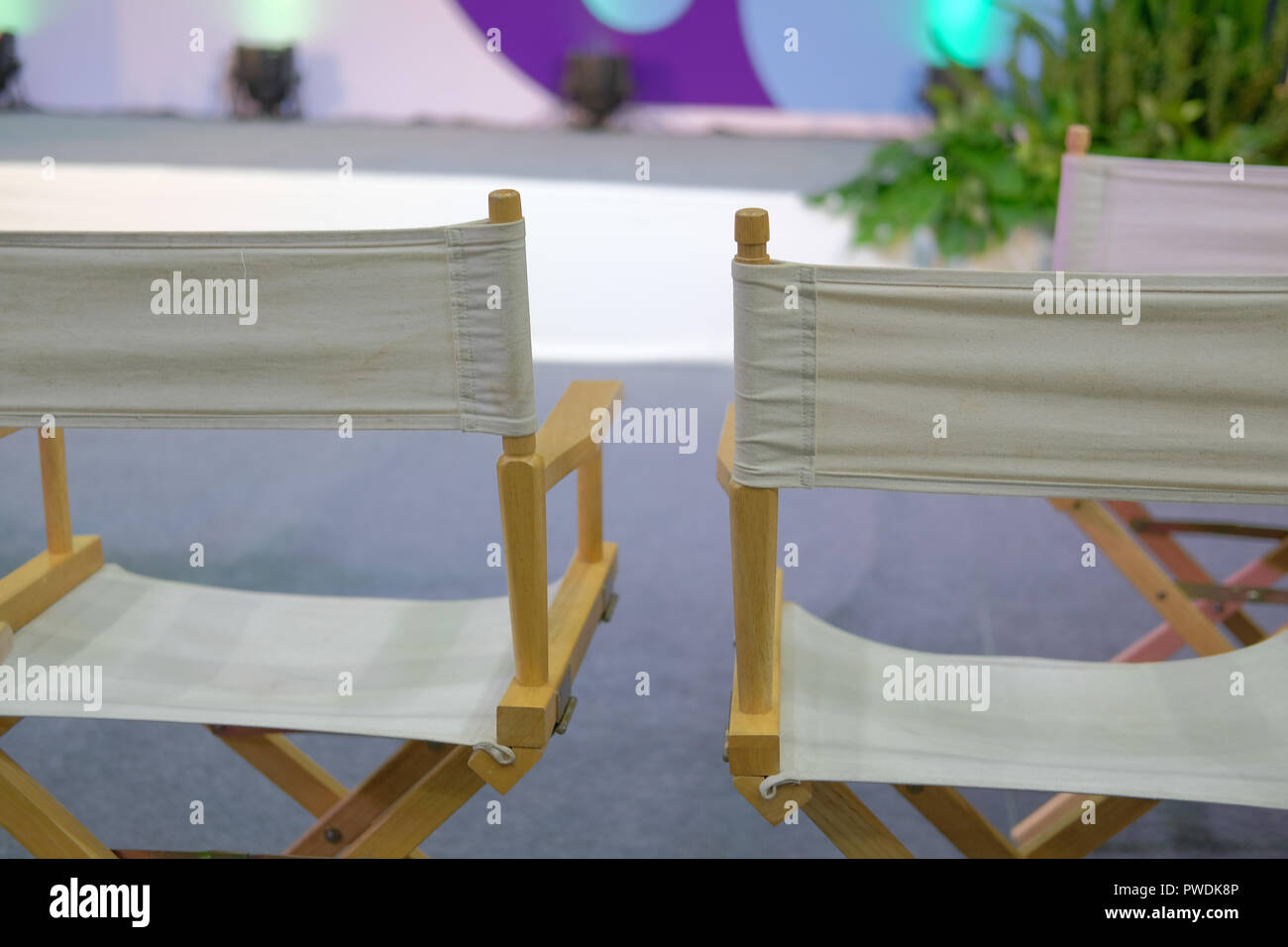 Studio audience empty hi-res stock photography and images - Alamy