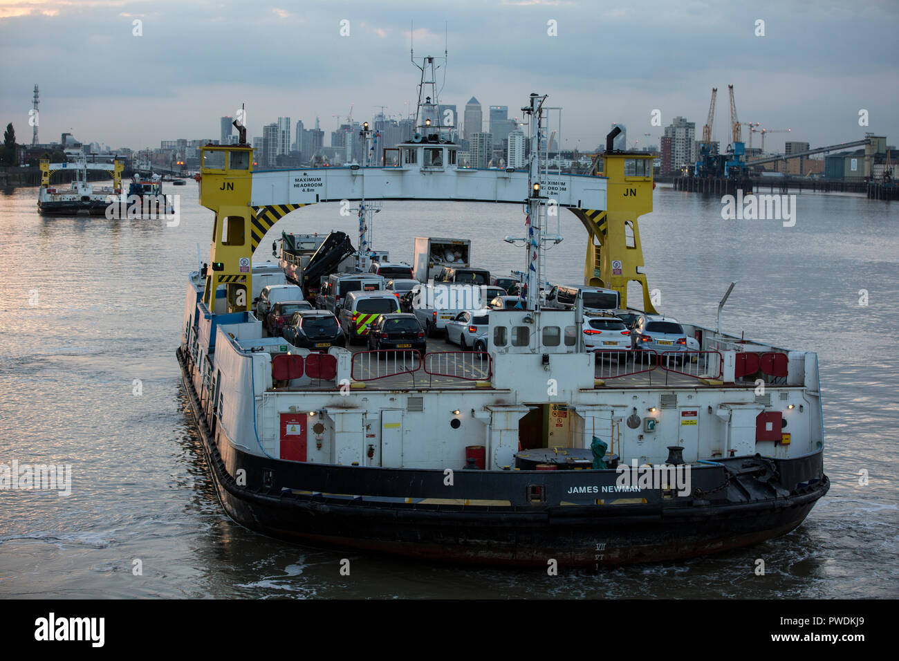 Woolwich Ferry fleet of 1963 vessels take their last voyage on the ...