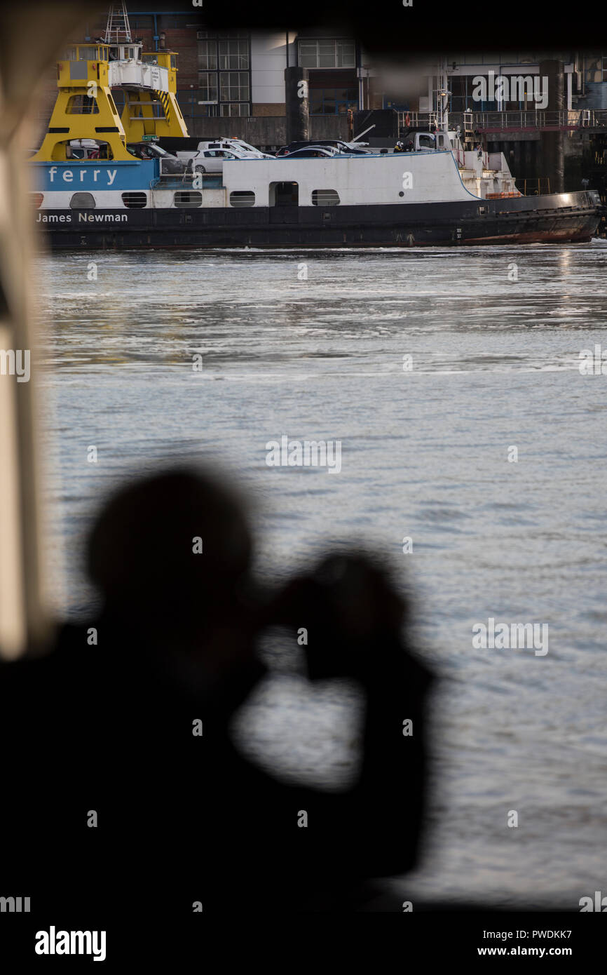 Woolwich Ferry fleet of 1963 vessels take their last voyage on the ...