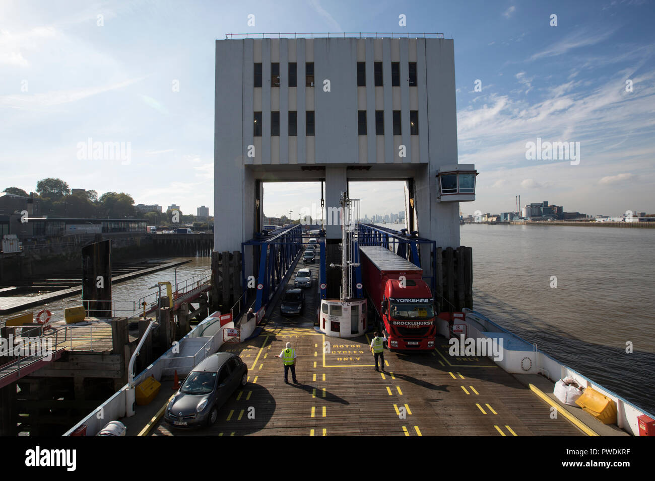 Woolwich Ferry fleet of 1963 vessels take their last voyage on the ...