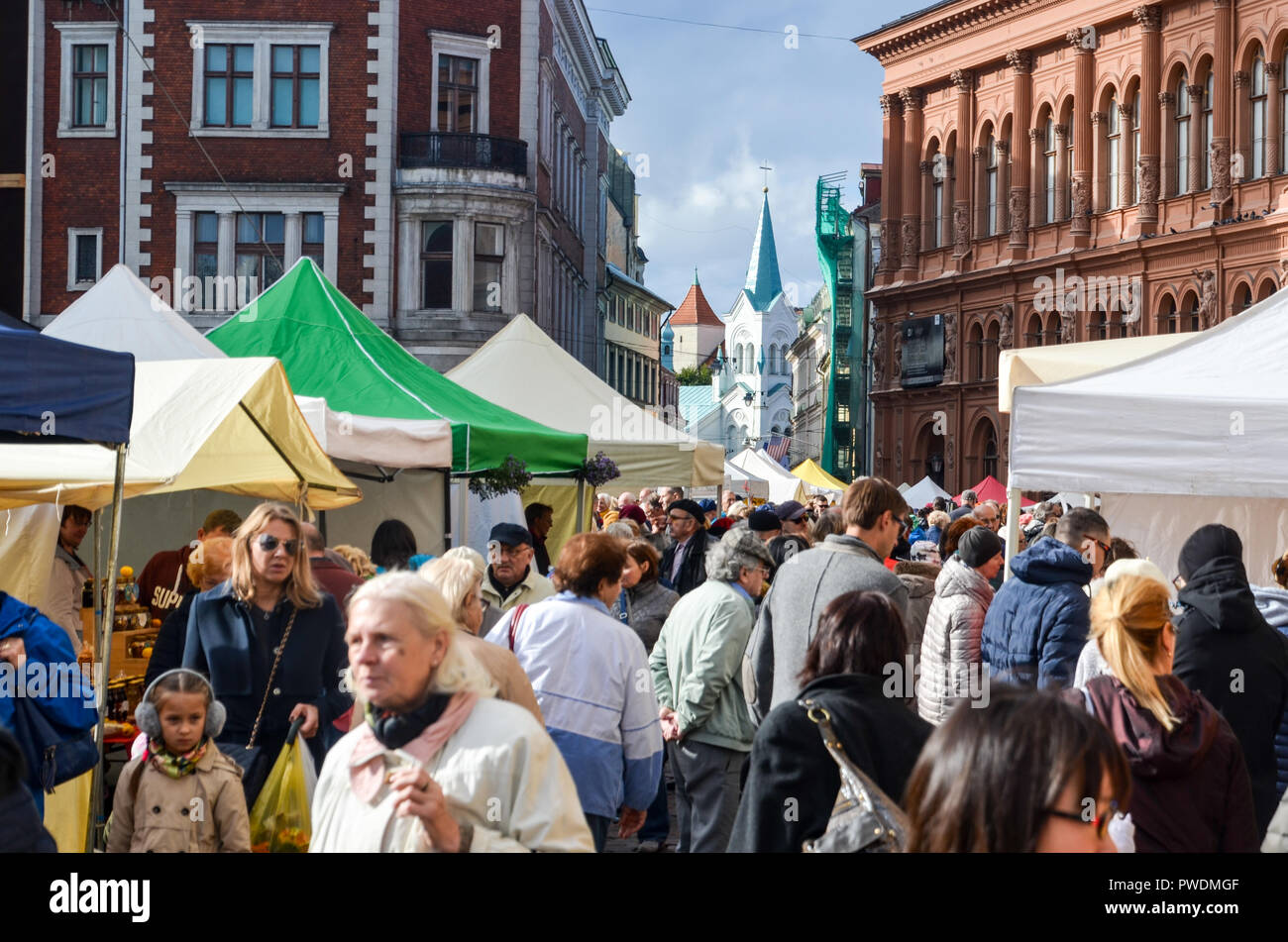 Trip market square hi-res stock photography and images - Alamy