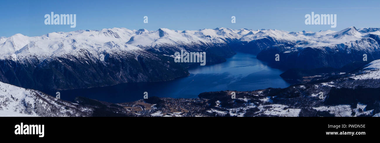 stranda norwegian ski resort Stock Photo - Alamy