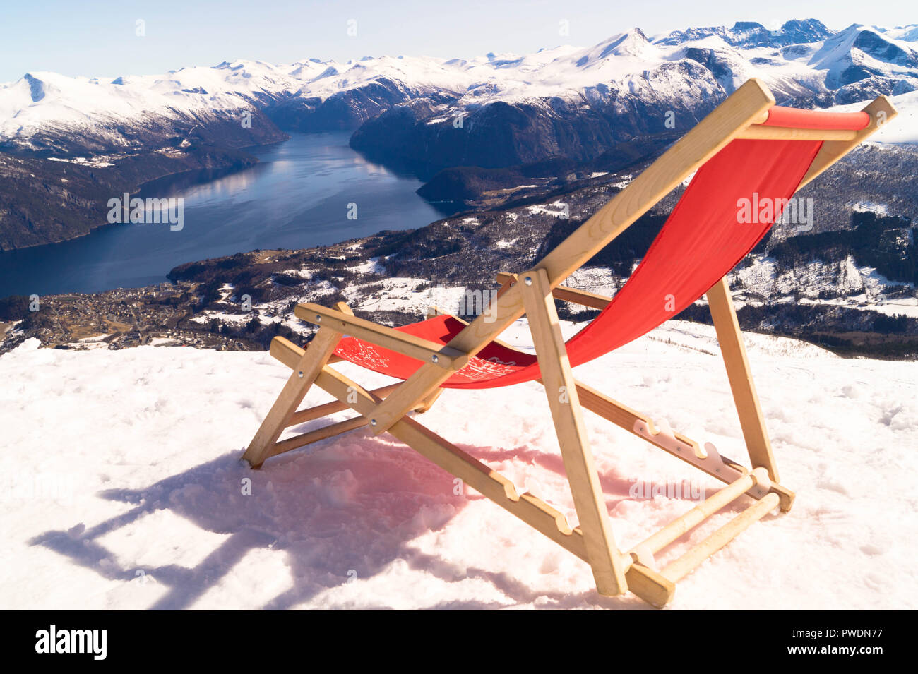 stranda norwegian ski resort Stock Photo - Alamy