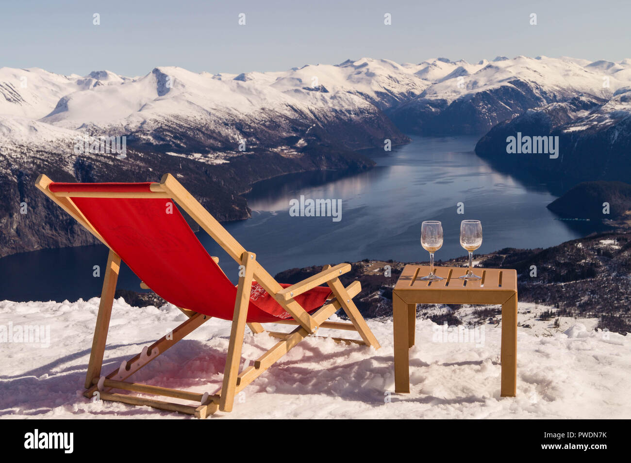 stranda norwegian ski resort Stock Photo - Alamy