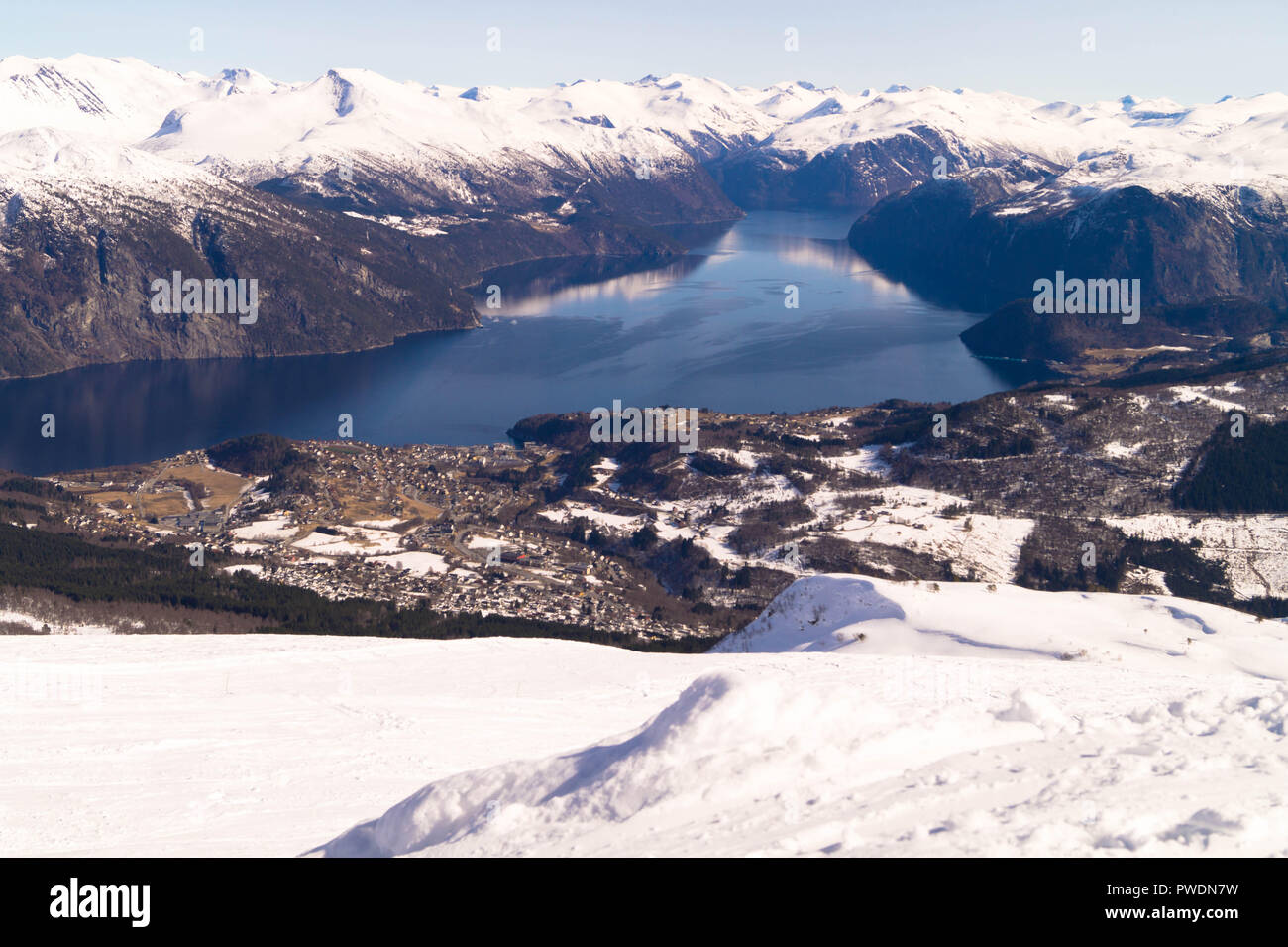 stranda norwegian ski resort Stock Photo - Alamy
