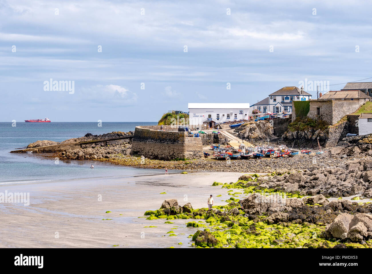Coverack lifeboat hi-res stock photography and images - Alamy