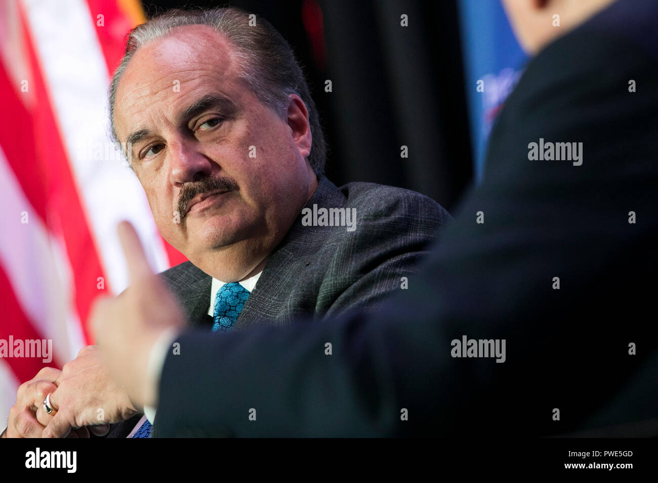 Larry merlo president ceo cvs hi-res stock photography and images - Alamy