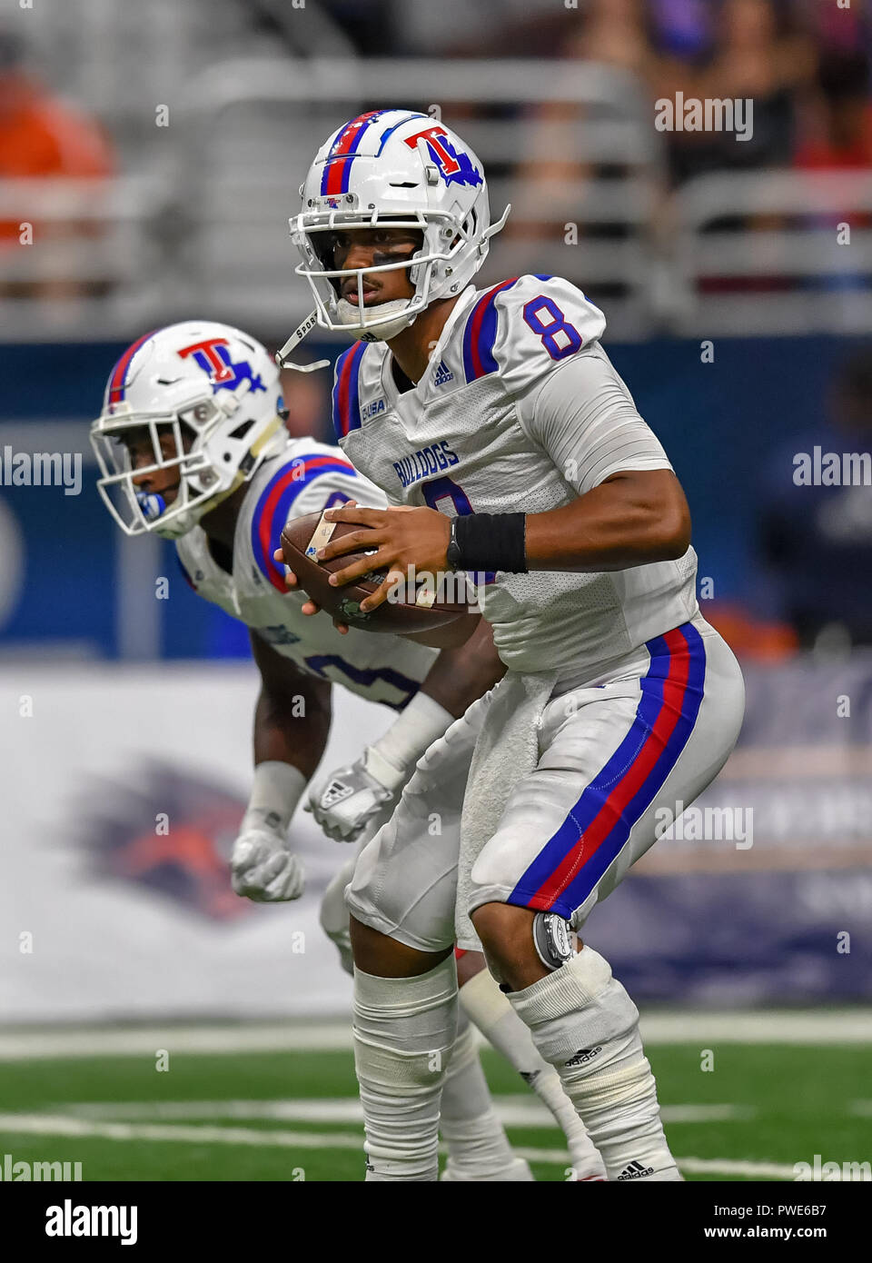 October 13, 2018 San Antonio, TX...Louisiana Tech Bulldog quarterback J ...