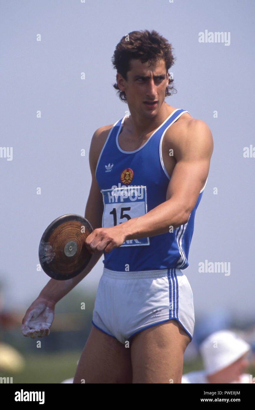 Christian SCHENK (Germany, athletics, decathlon), action discus, discus ...