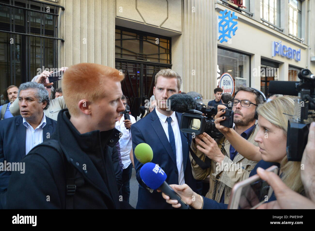 French reporter hi-res stock photography and images - Alamy