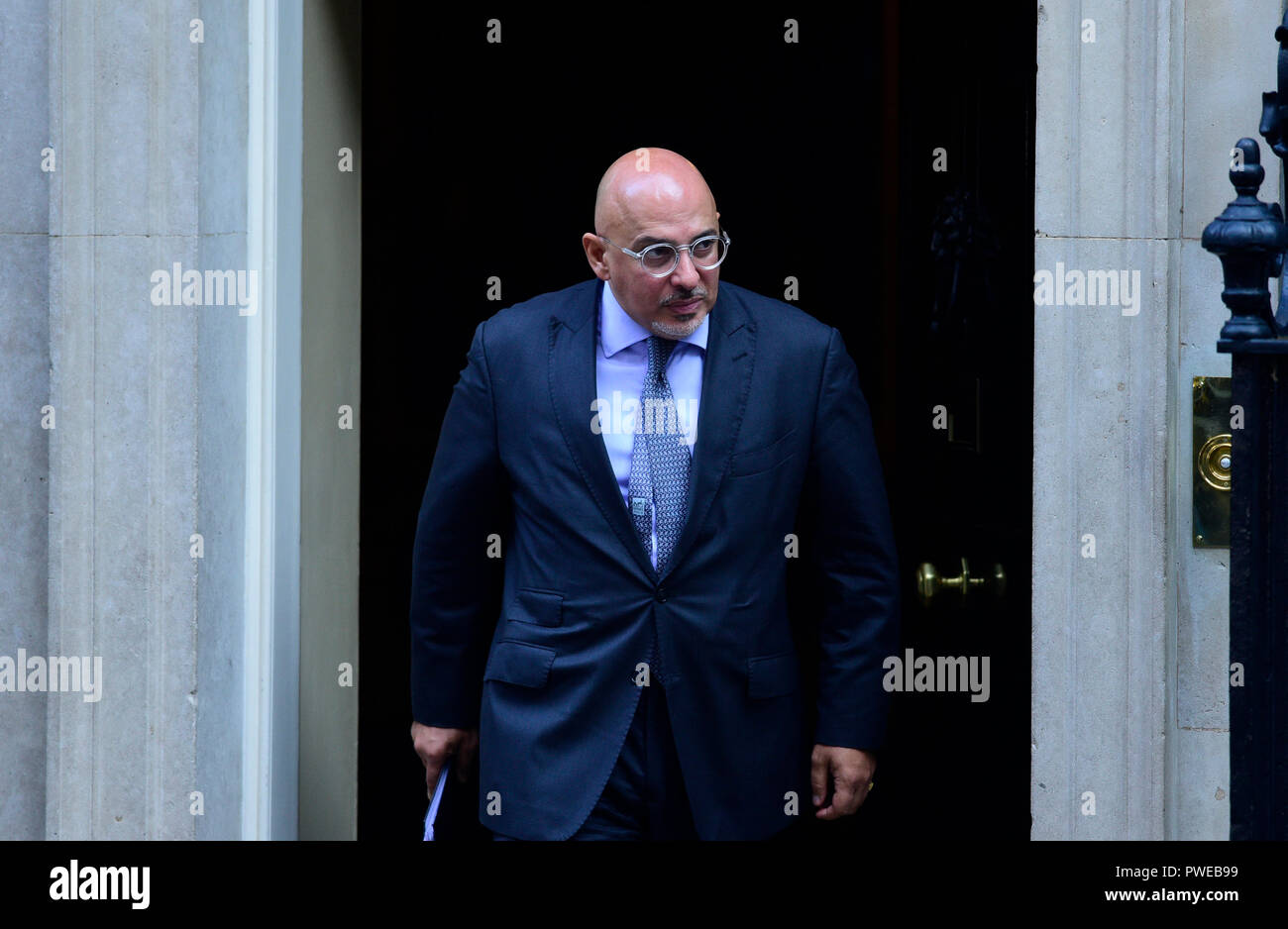 Conservative government mps hi-res stock photography and images - Alamy