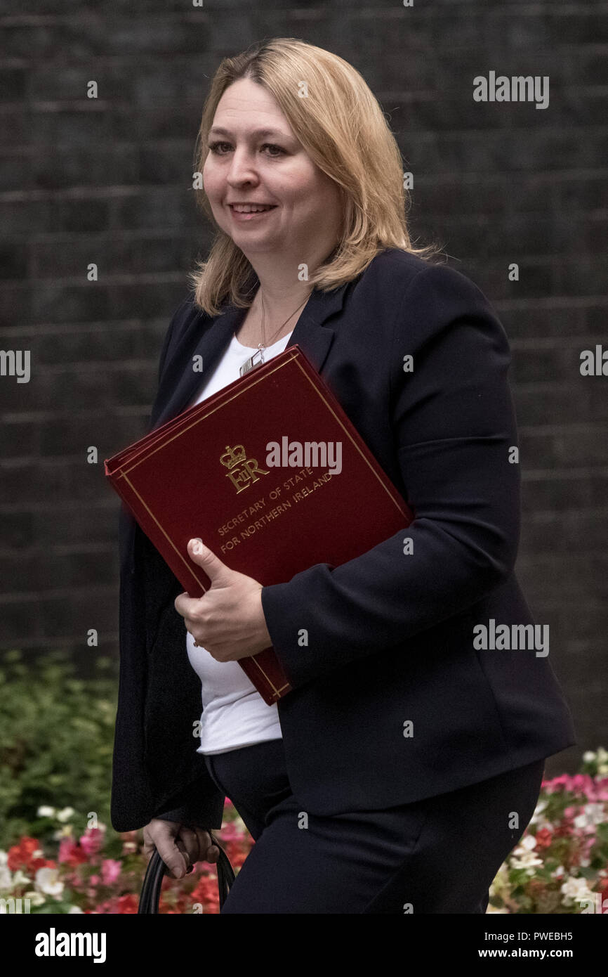 Female ministers of state hi-res stock photography and images - Alamy