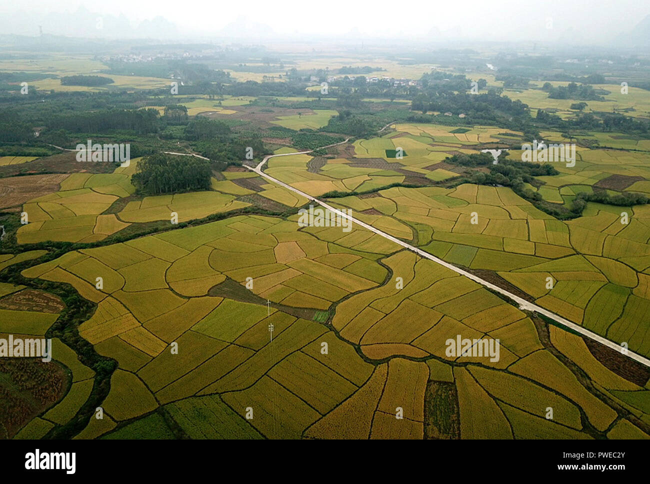 Chongshan hi-res stock photography and images - Alamy