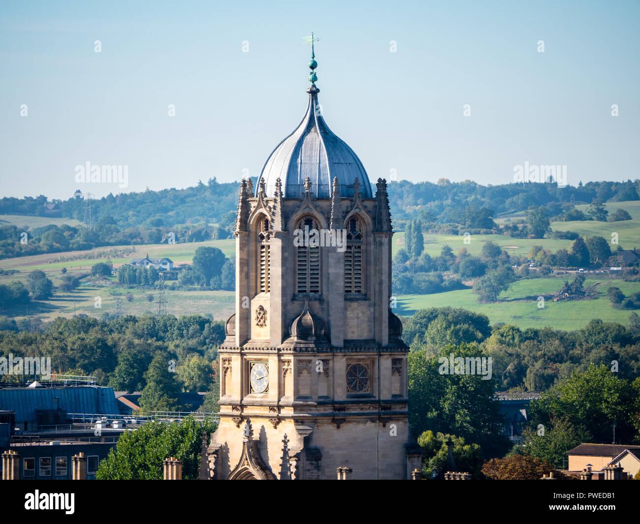 Tom Tower with Background of Oxfordshire, Countryside, Christchurch ...