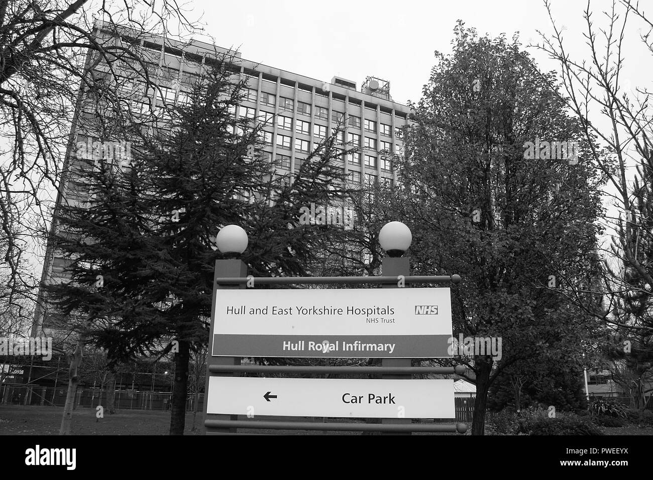 Hull royal infirmary, NHS Hospital Stock Photo - Alamy