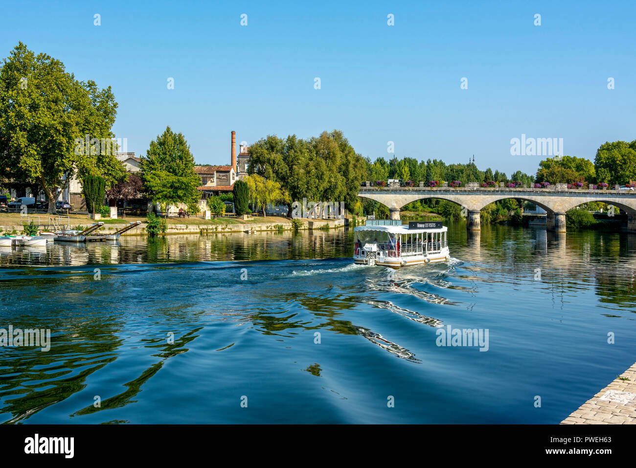 Hennessy cognac hi-res stock photography and images - Alamy