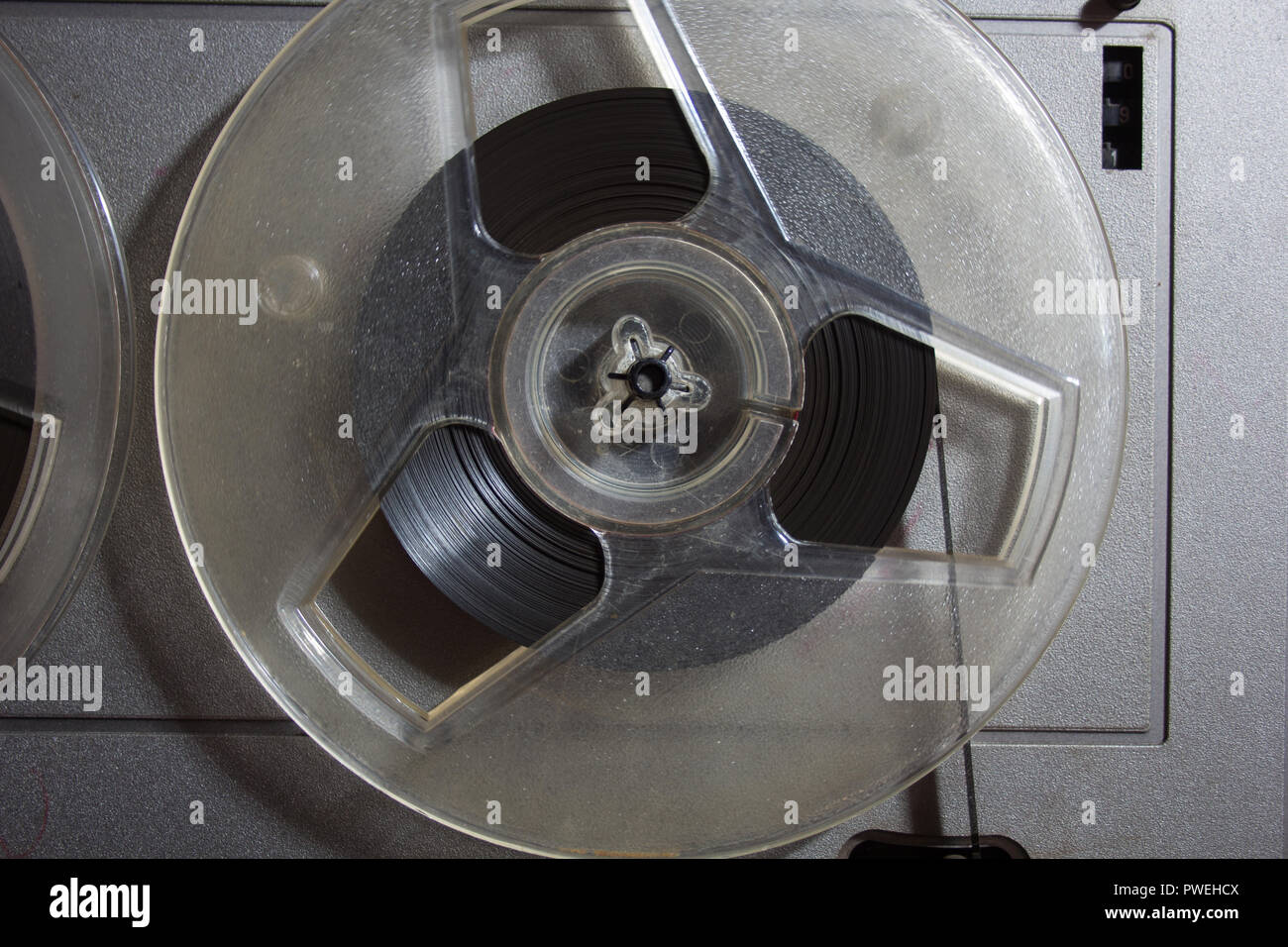 Reel to reel player hi-res stock photography and images - Alamy