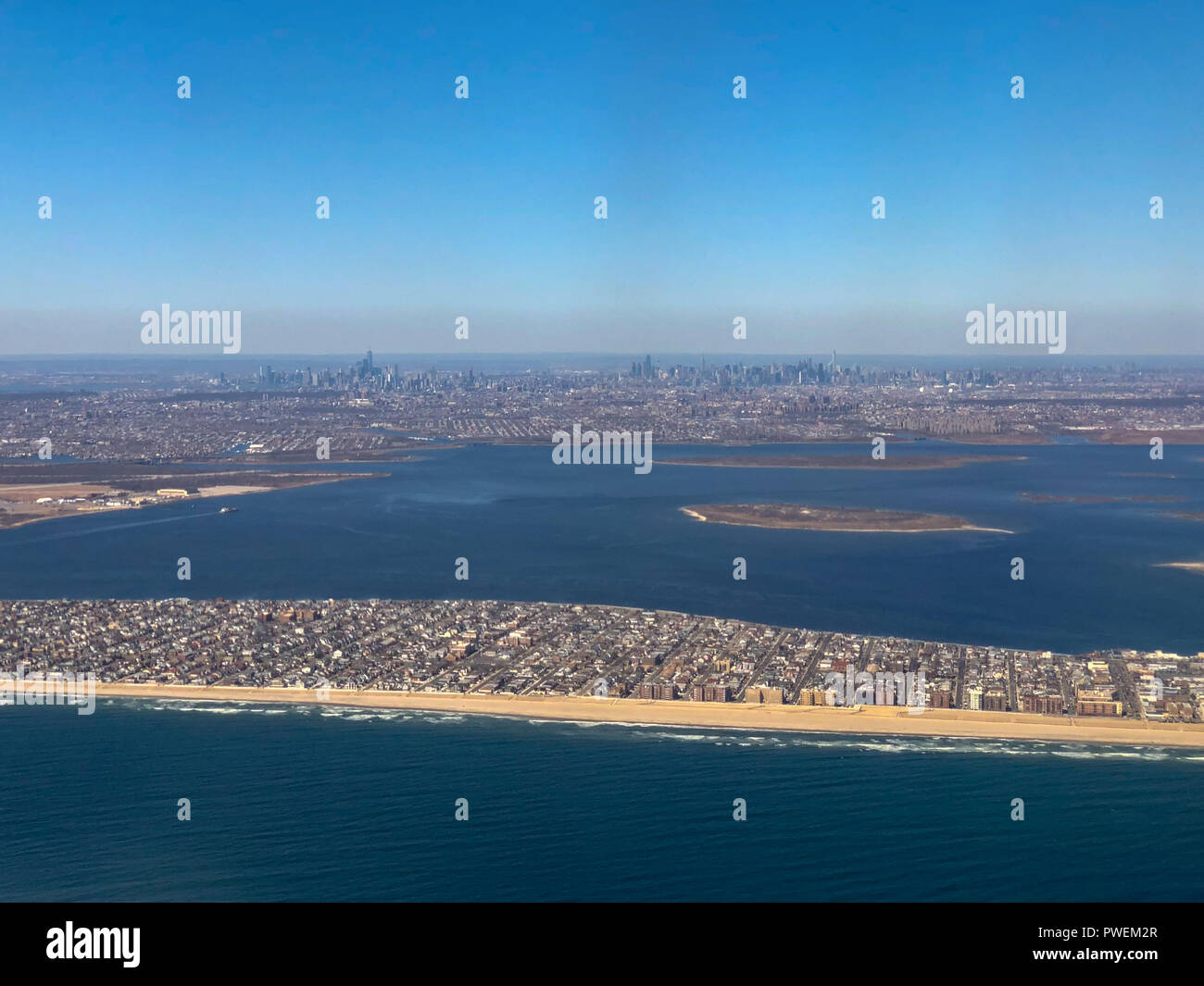Aerial view of brooklyn hi-res stock photography and images - Alamy