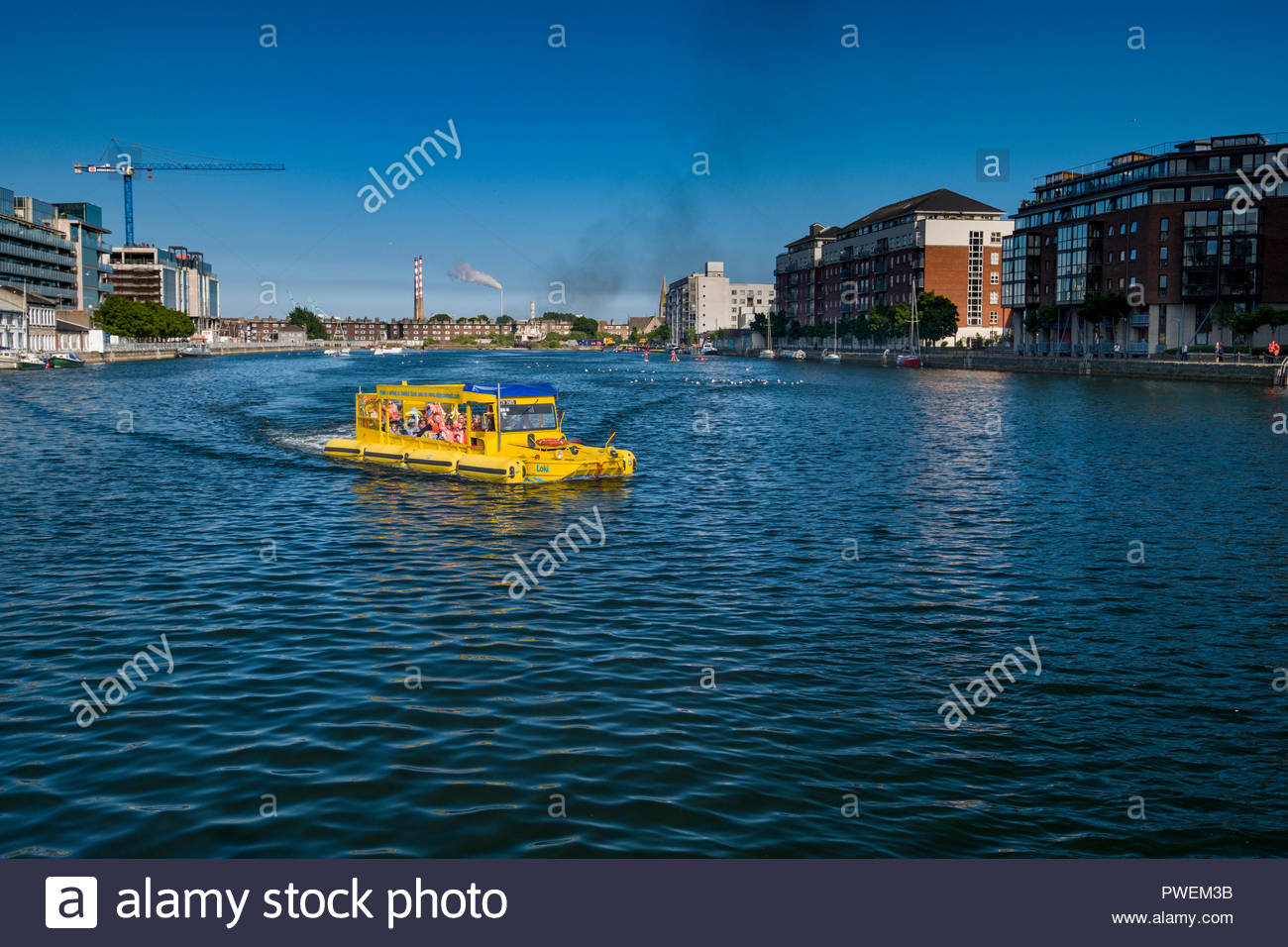 Viking Splash Tours Dublin High Resolution Stock Photography and Images ...