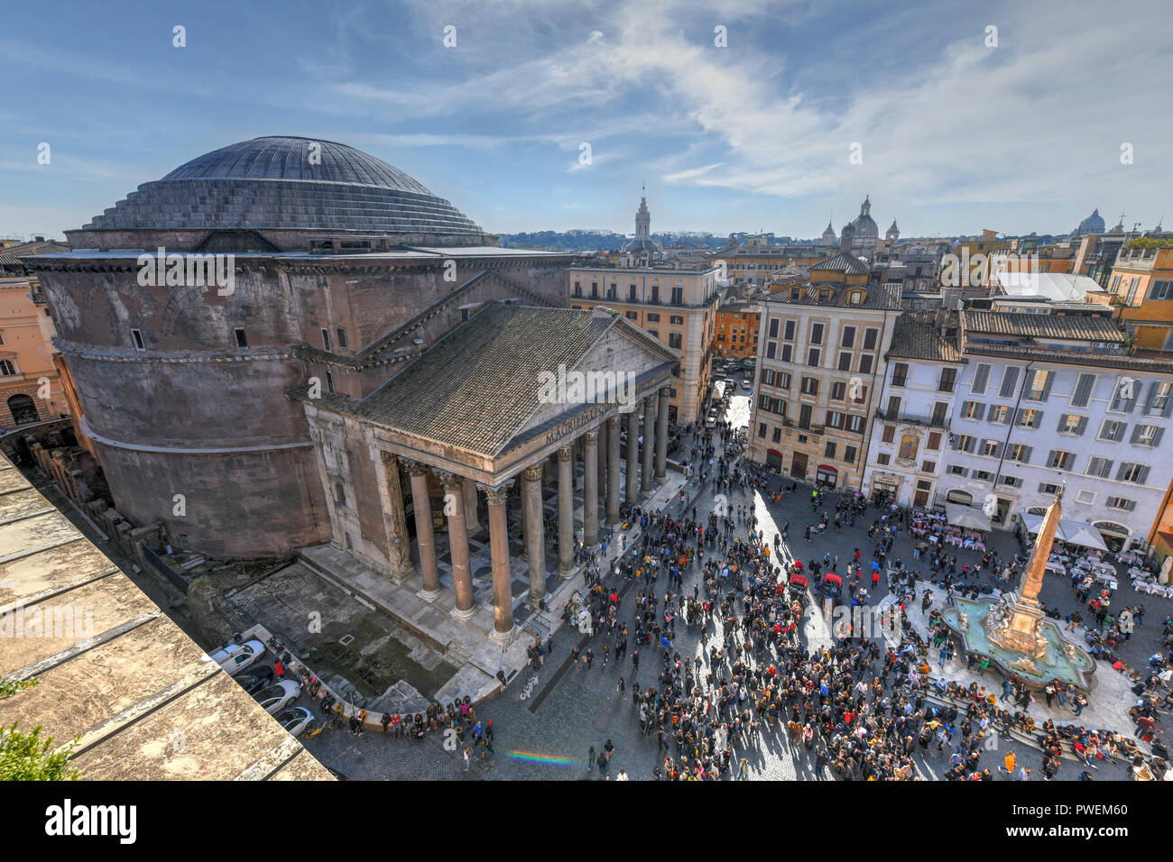 Pantheon rome aerial hi-res stock photography and images - Alamy
