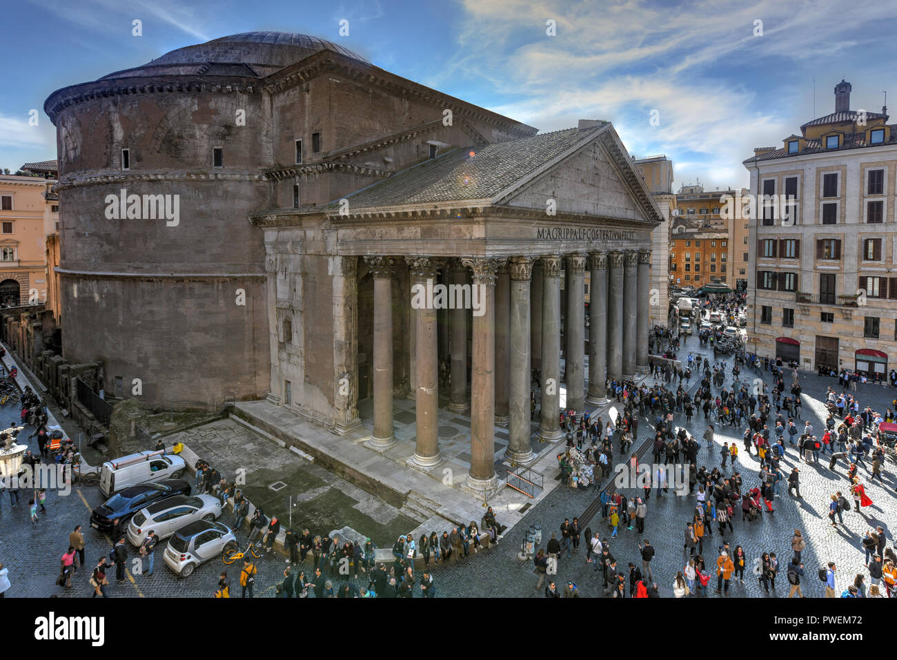 Pantheon rome aerial hi-res stock photography and images - Alamy