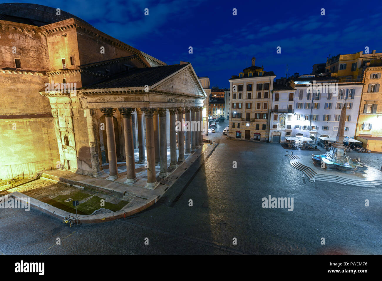 Aerial view of the ancient Pantheon church at dawn in Rome, Italy Stock ...