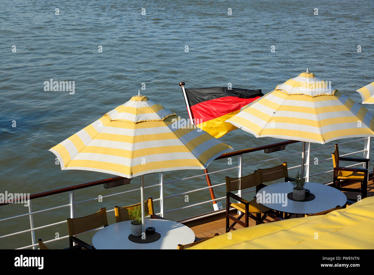Afterdeck hi-res stock photography and images - Alamy