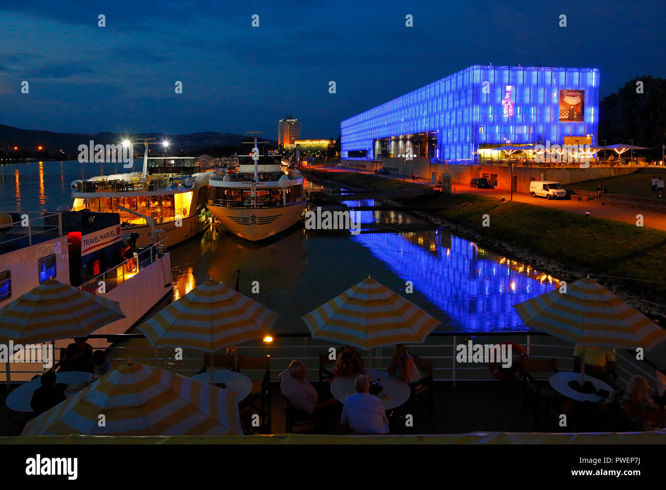 Afterdeck hi-res stock photography and images - Alamy