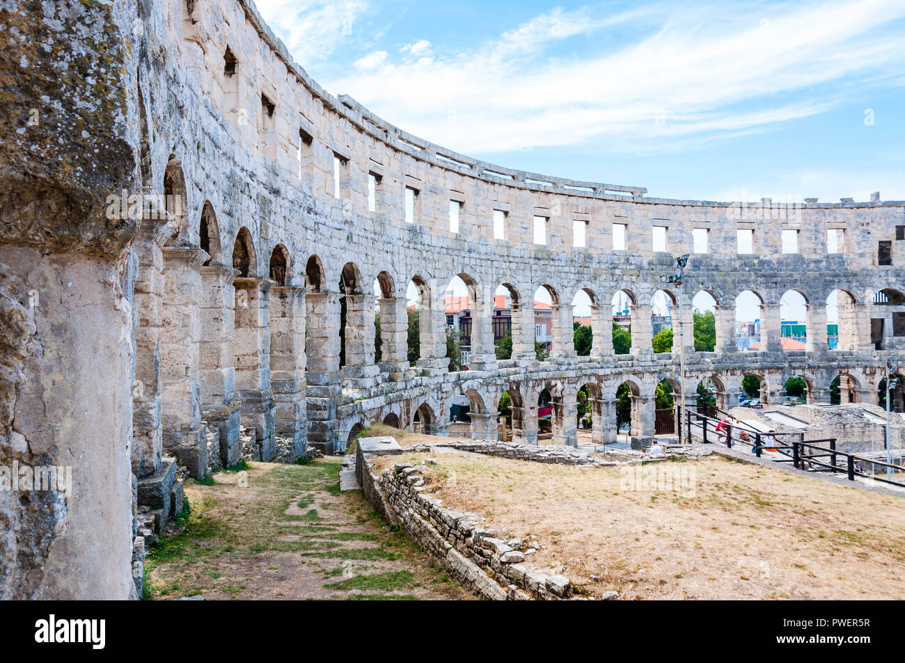 Pul design hi-res stock photography and images - Alamy