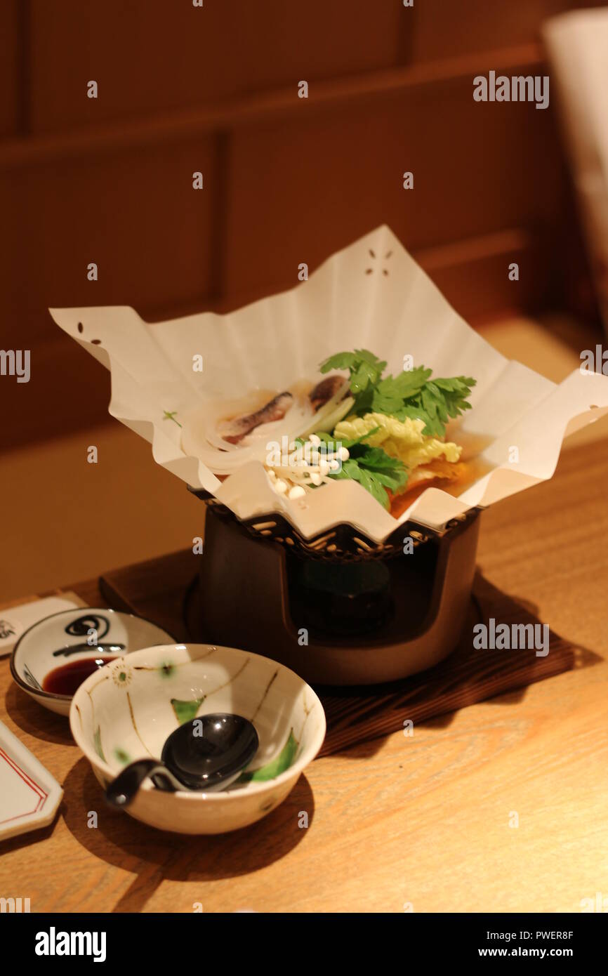Paper Pot Shabu of Shibuichi Stock Photo - Alamy