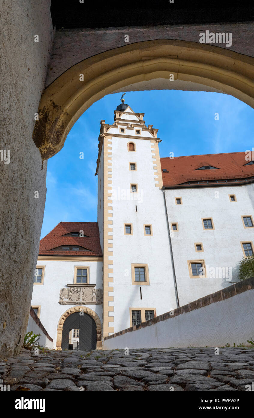 Colditz inner courtyard hi-res stock photography and images - Alamy