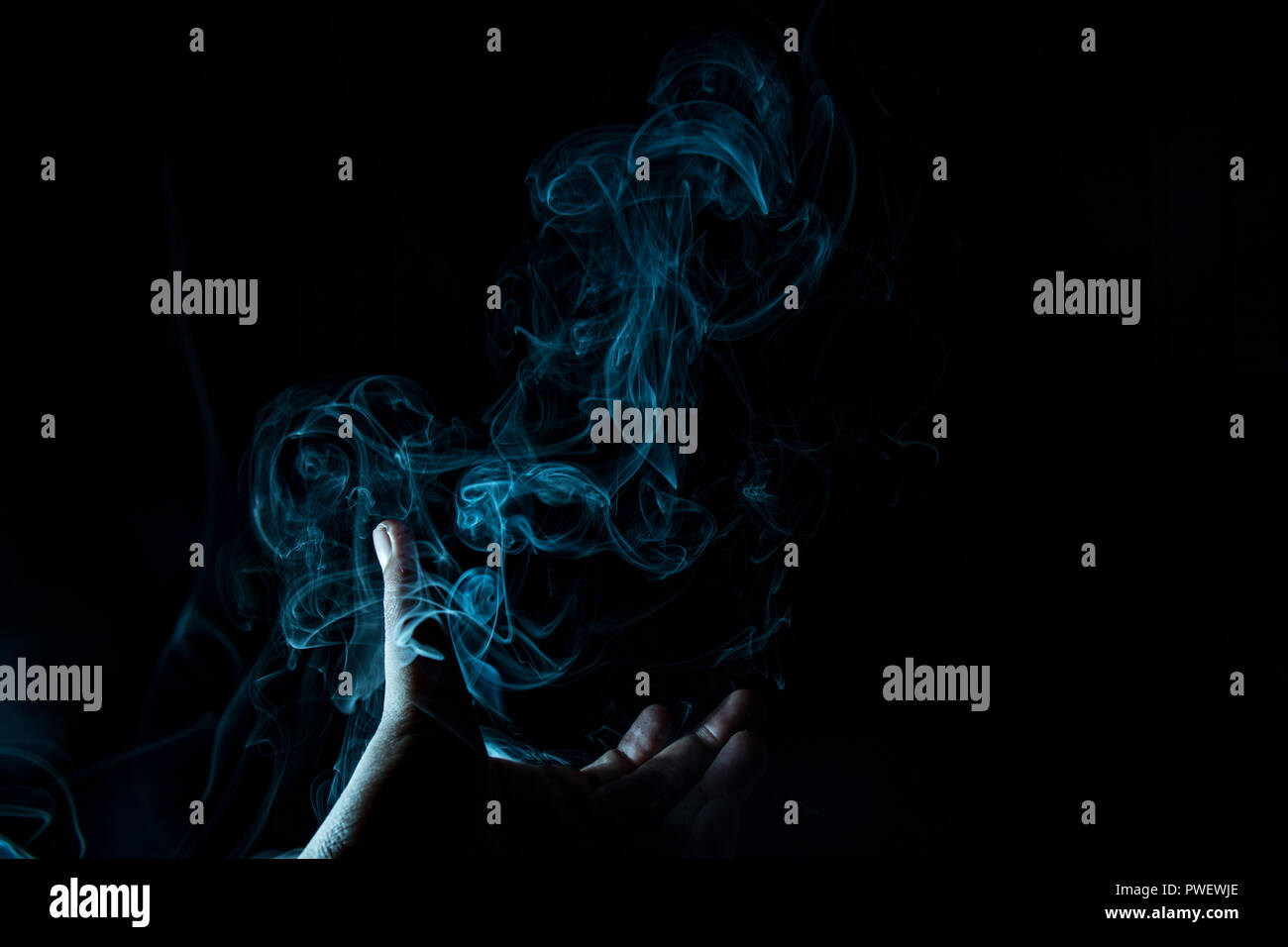 Smoke shadow images hi-res stock photography and images - Alamy
