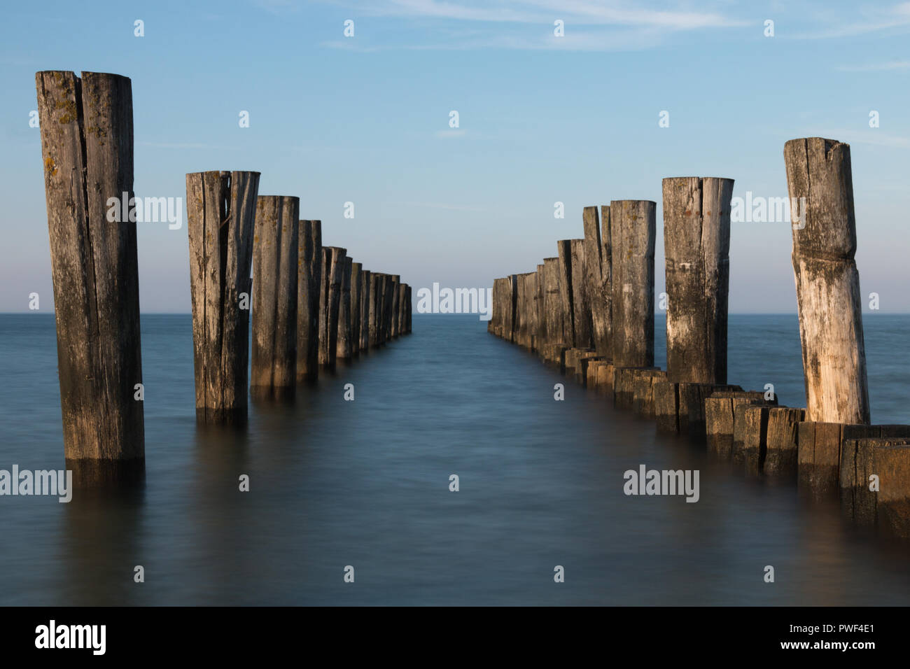 Groynes on the beach of the Baltic Sea Stock Photo - Alamy