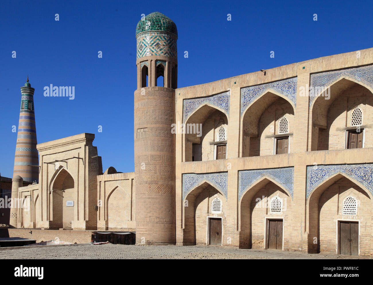 Uzbekistan, Khiva, Qutlug Murod Inoq Madrassa Stock Photo - Alamy
