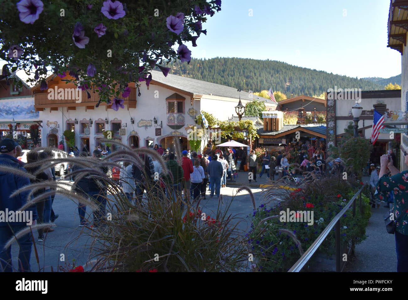 Leavenworth washington fall festival hi-res stock photography and ...
