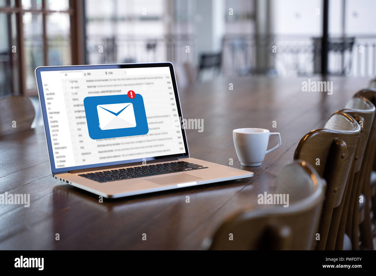 Mail Communication Connection message to mailing contacts phone Global ...