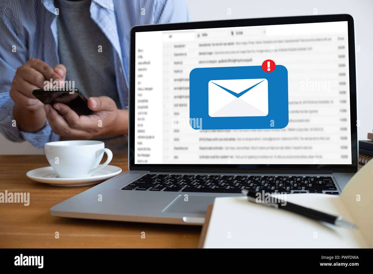 Mail Communication Connection message to mailing contacts phone Global ...