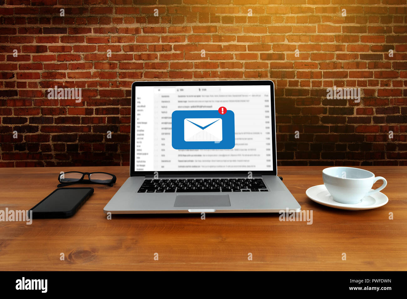 Mail Communication Connection message to mailing contacts phone Global ...