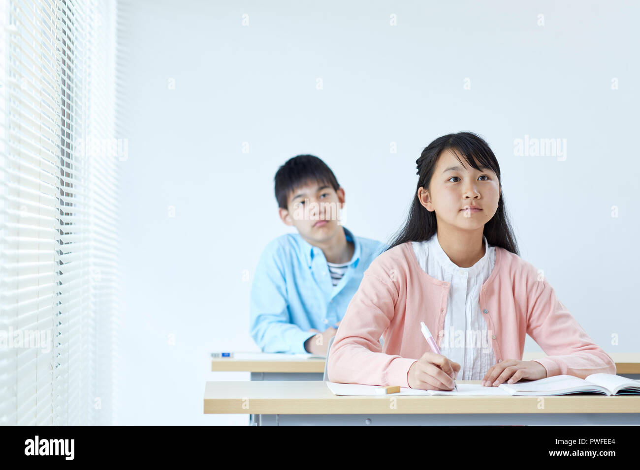 Japanese kids studying Stock Photo - Alamy