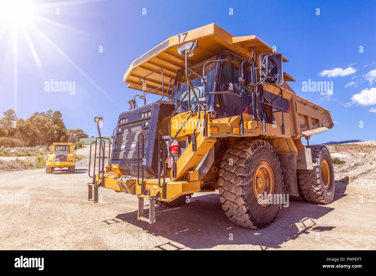 Quarry dumper truck hi-res stock photography and images - Alamy