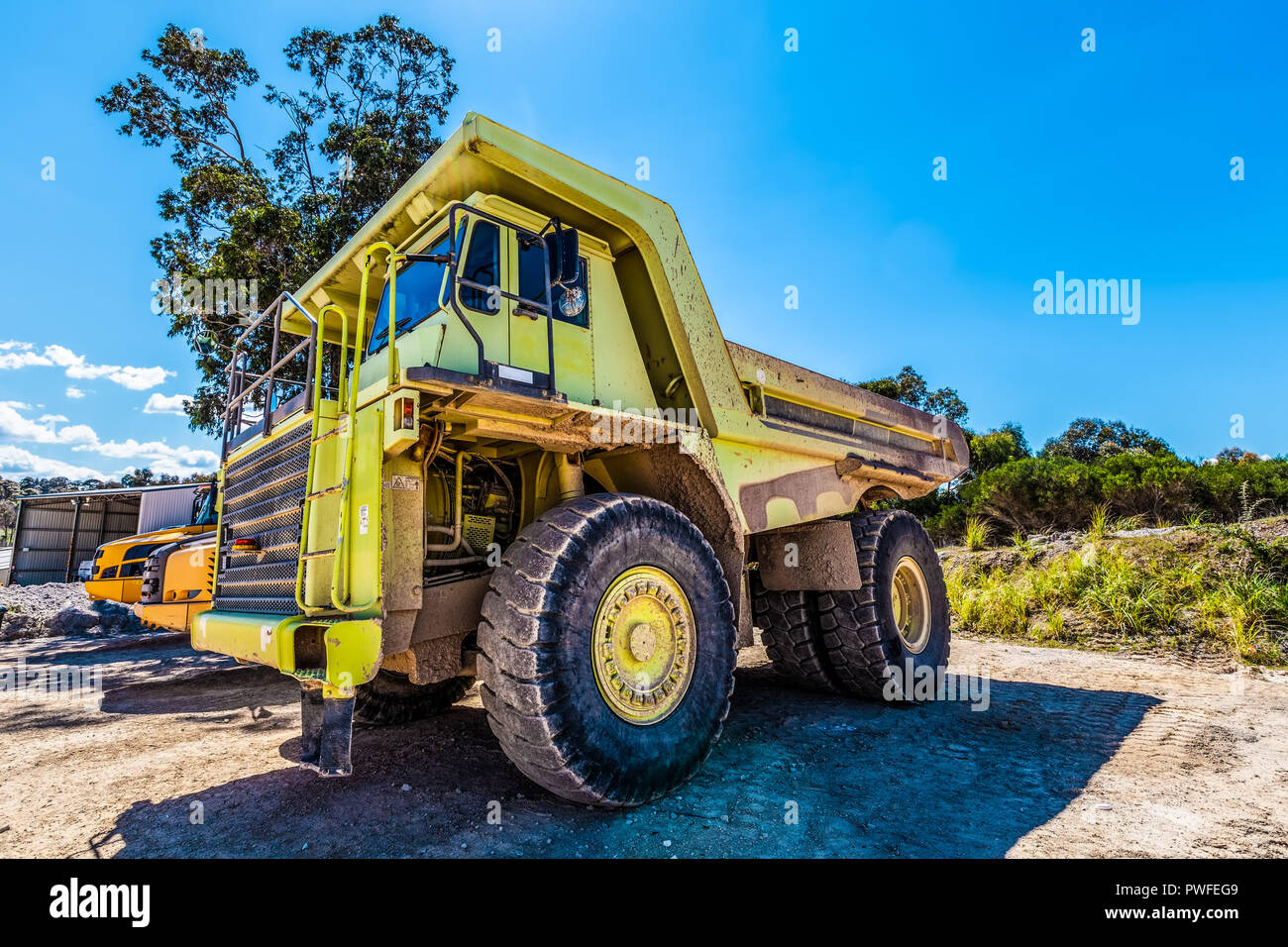 Dumper truck construction hi-res stock photography and images - Alamy