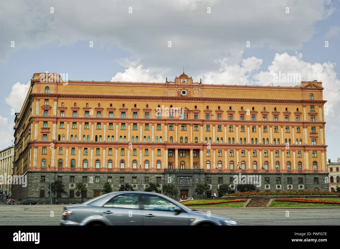 Lubyanka square building russian fsb hi-res stock photography and ...
