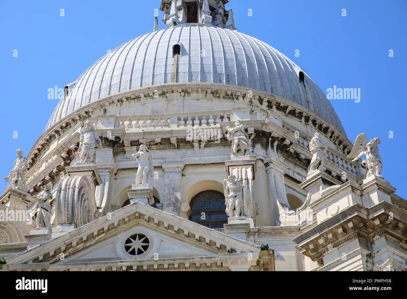 Basilica di santa maria della salute venice italy exterior dome hi-res ...