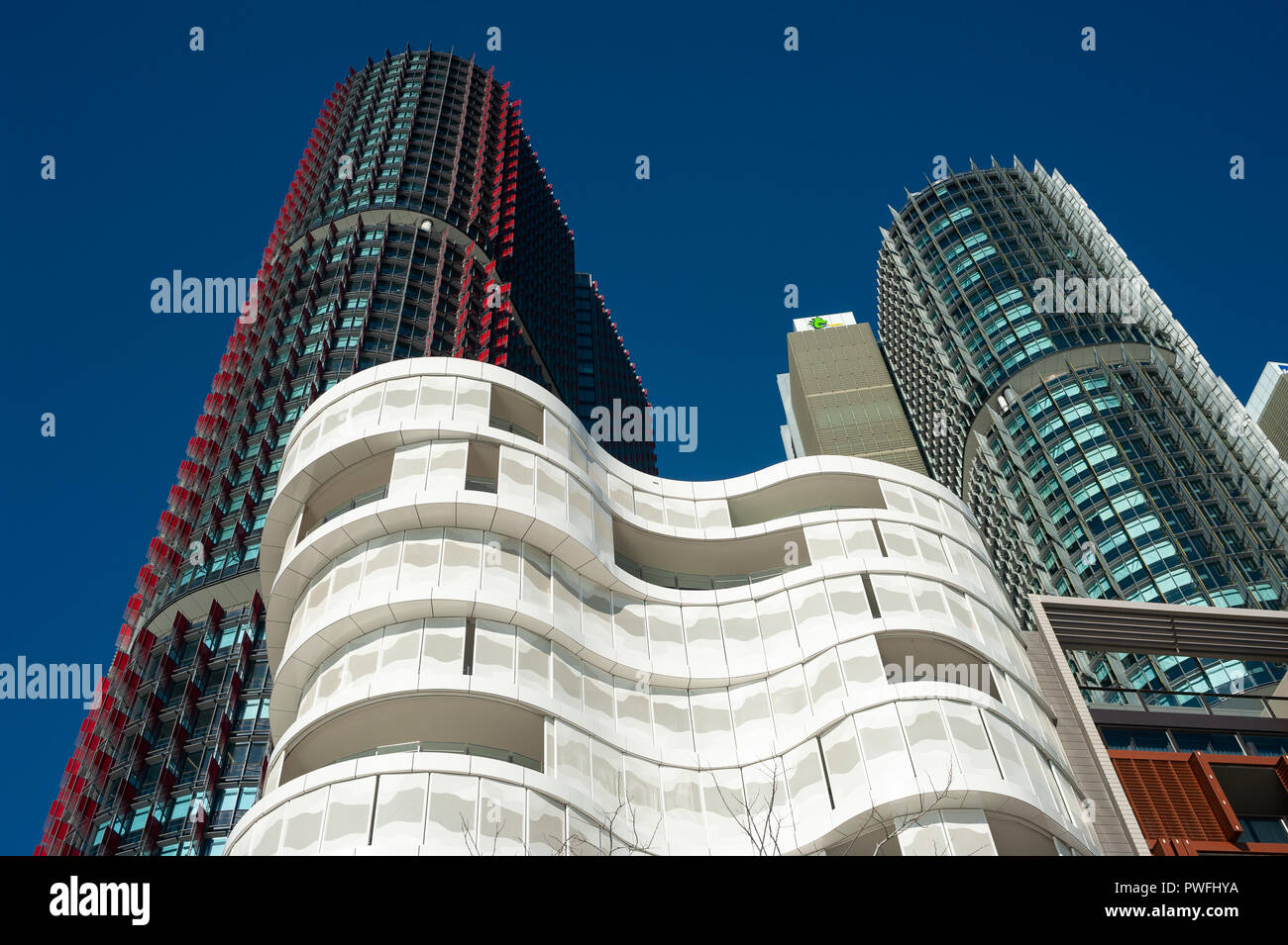 Barangaroo office towers hi-res stock photography and images - Alamy
