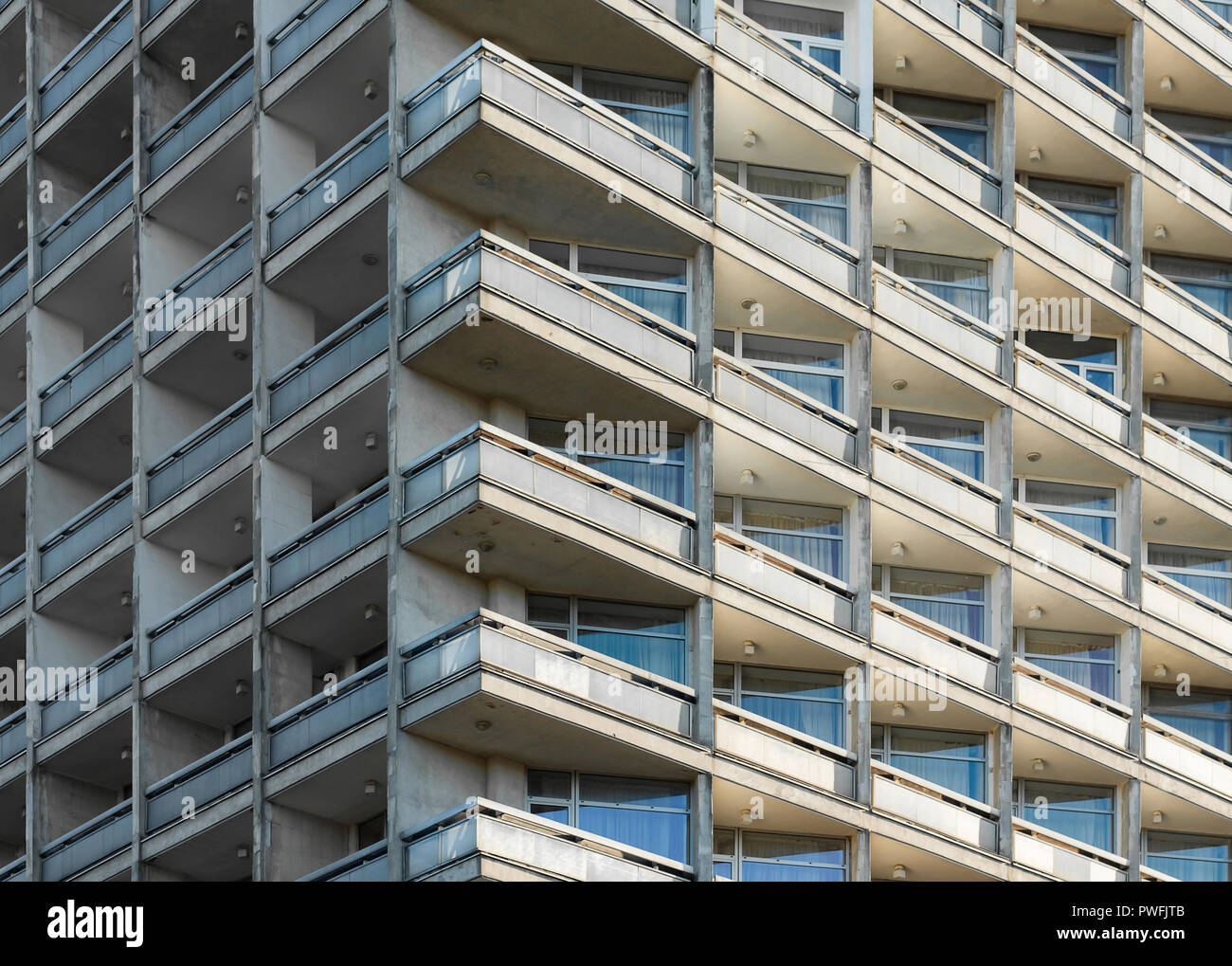 Facade of modern concrete building. Soviet architecture Stock Photo - Alamy