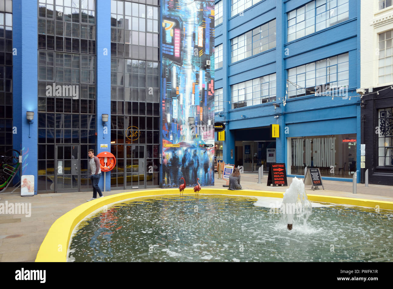 Modern birmingham city centre architecture hi-res stock photography and ...