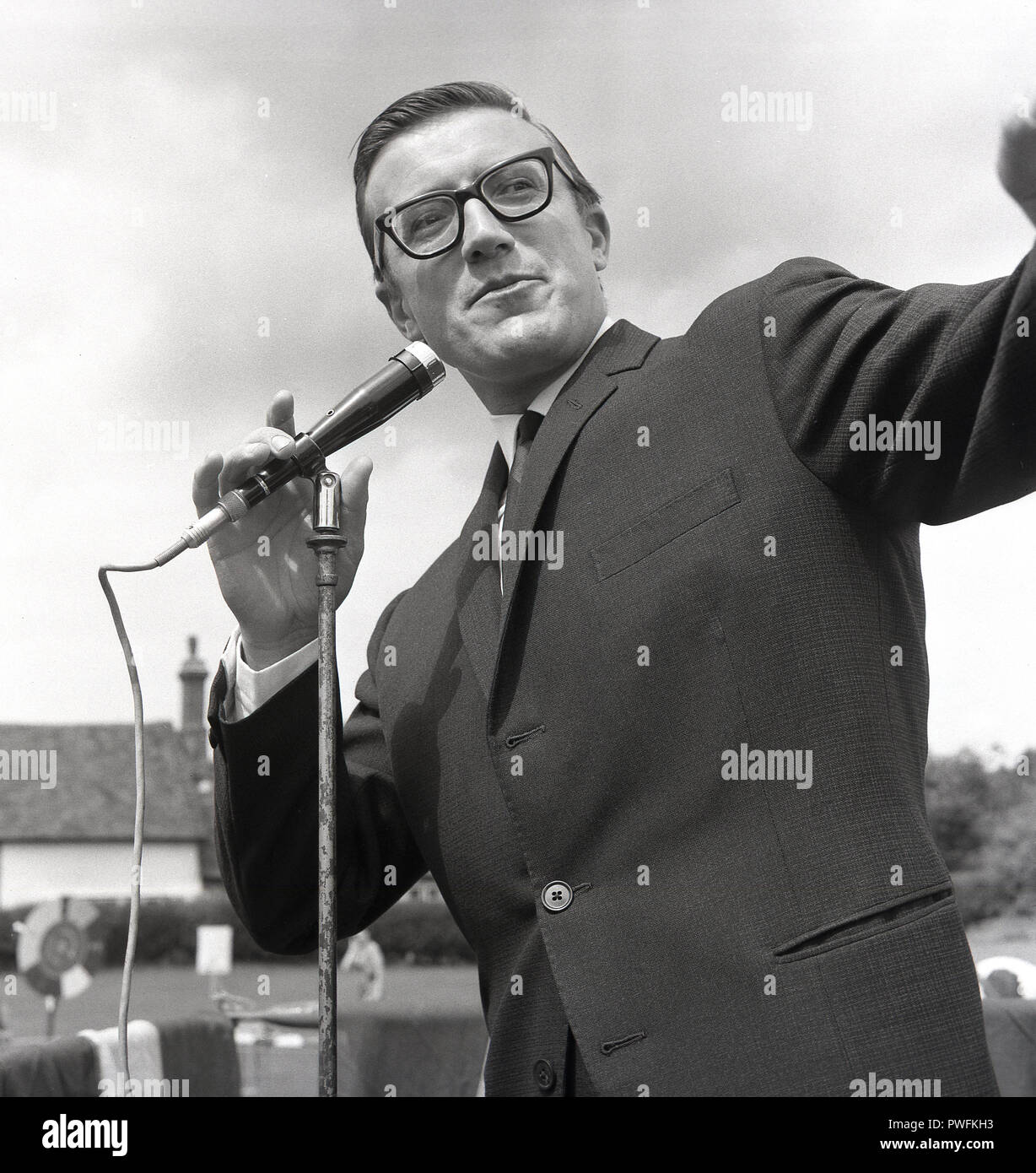 Roy castle hi-res stock photography and images - Alamy