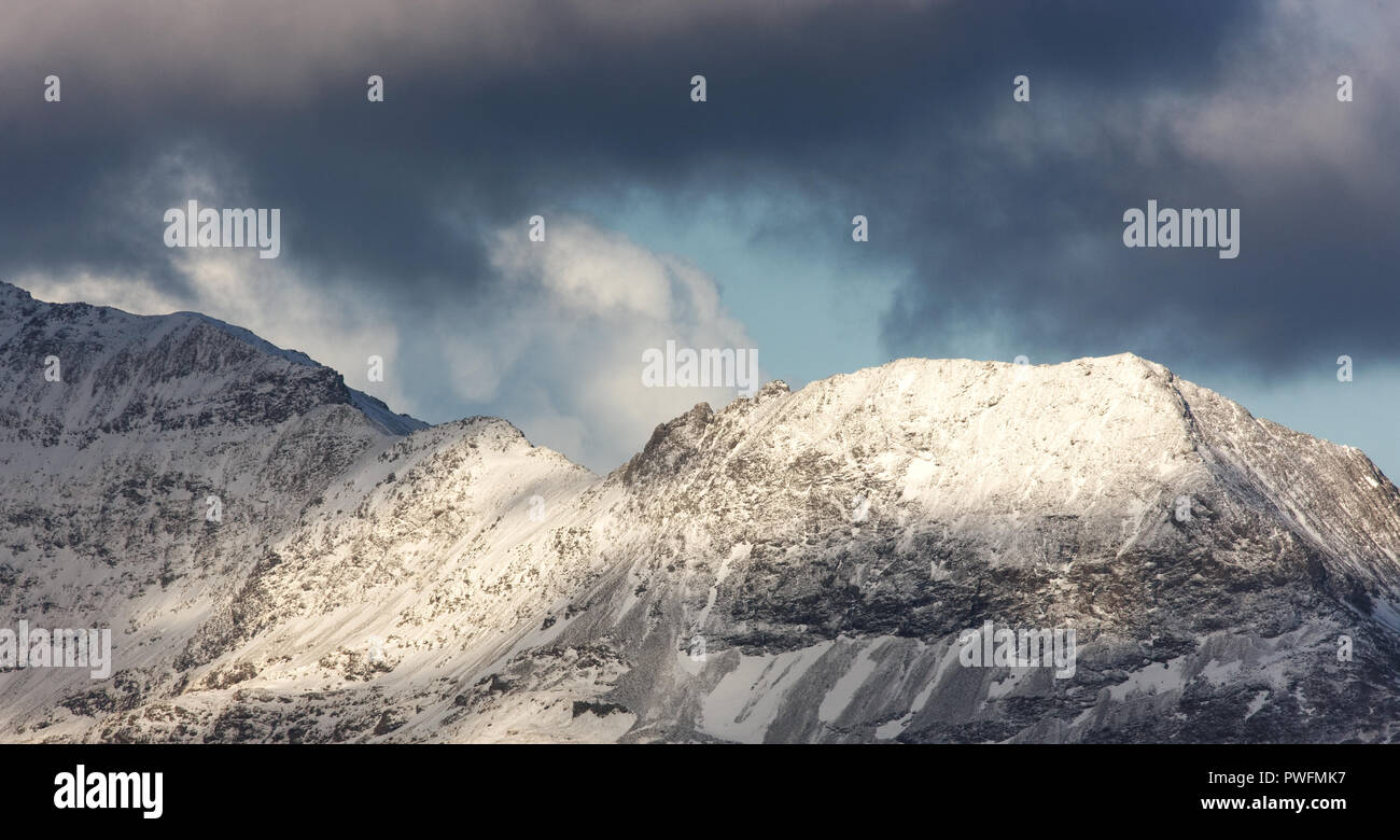 Crib goch and lliwedd hi-res stock photography and images - Alamy