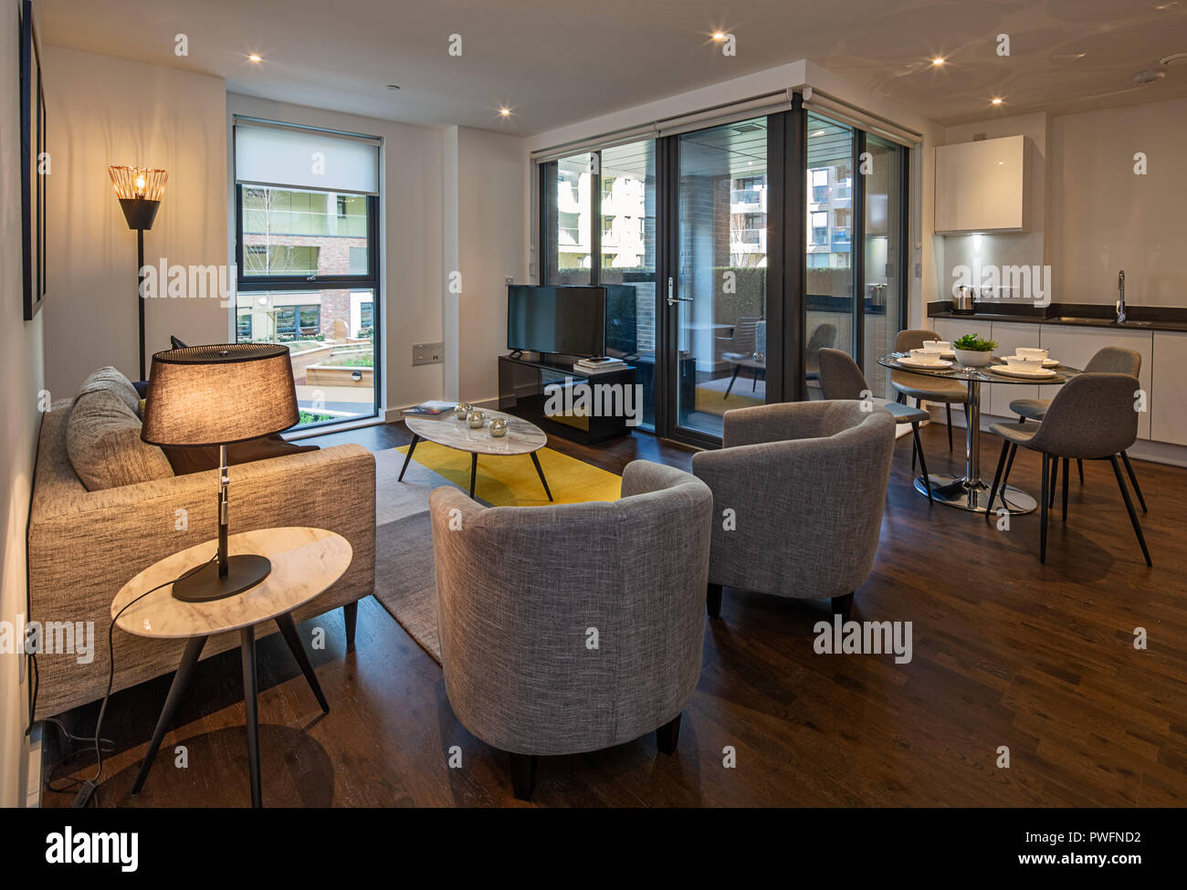 Parkside lounge hi-res stock photography and images - Alamy